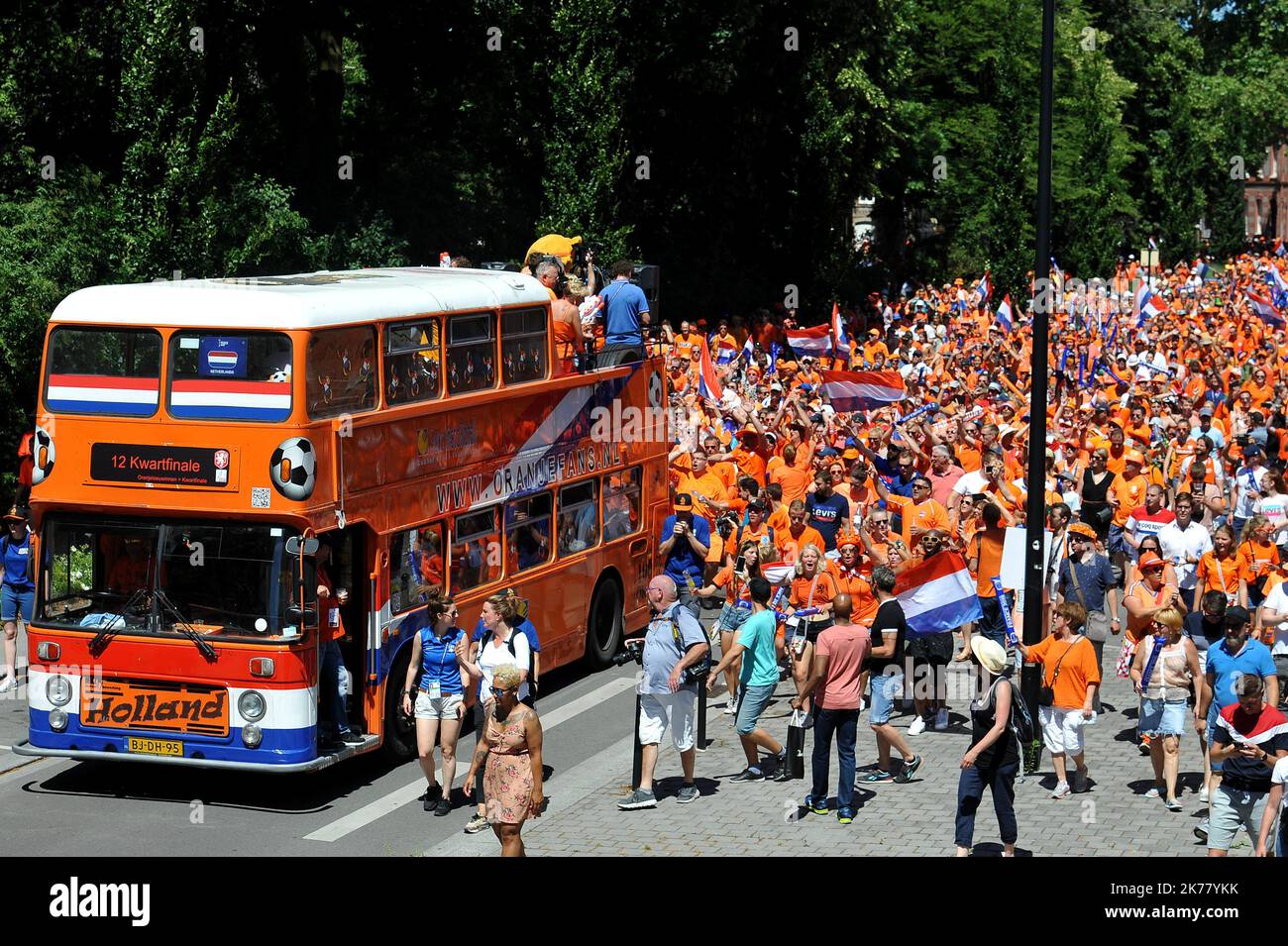 Netherlands fans celebrate their win after the match Stock Photo - Alamy