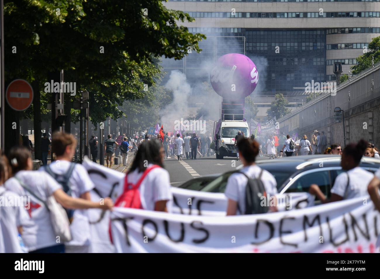National Demonstration of Emergency Services and nursing staff for the ...
