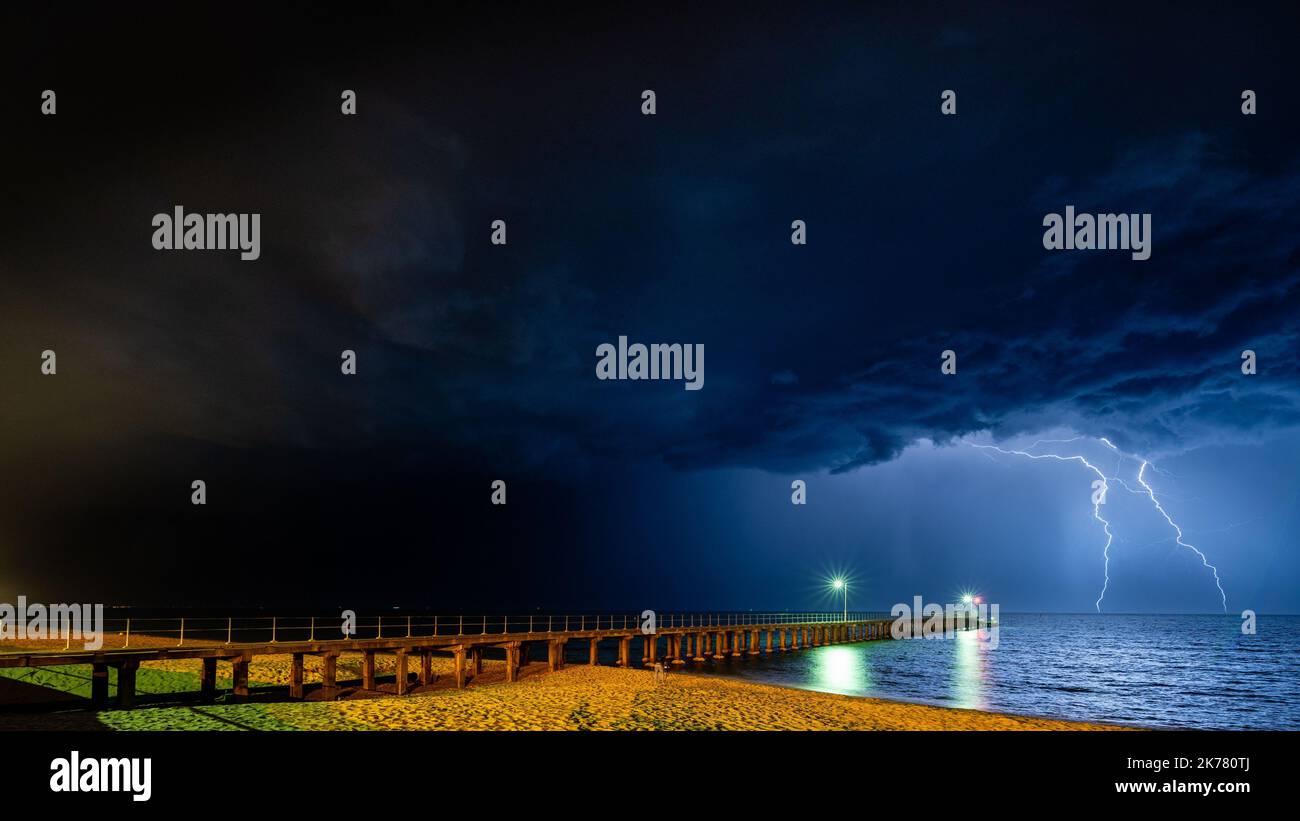 Lightning storm over Port Phillip Bay in Melbourne Australia Stock ...
