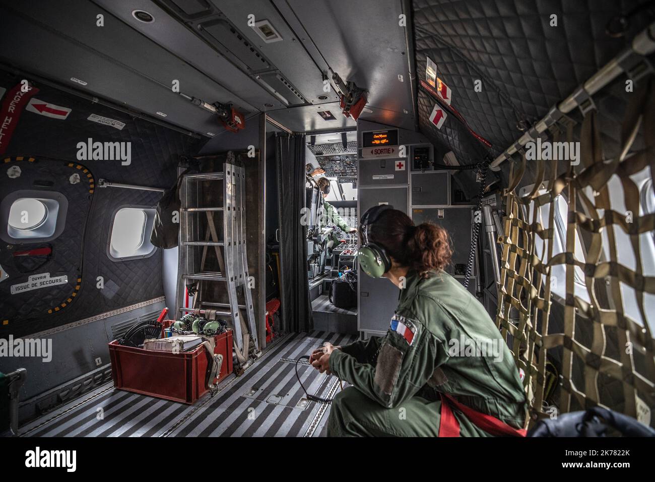 The CN-235 crew consists of 3 people, a pilot-in-command, a co-pilot ...