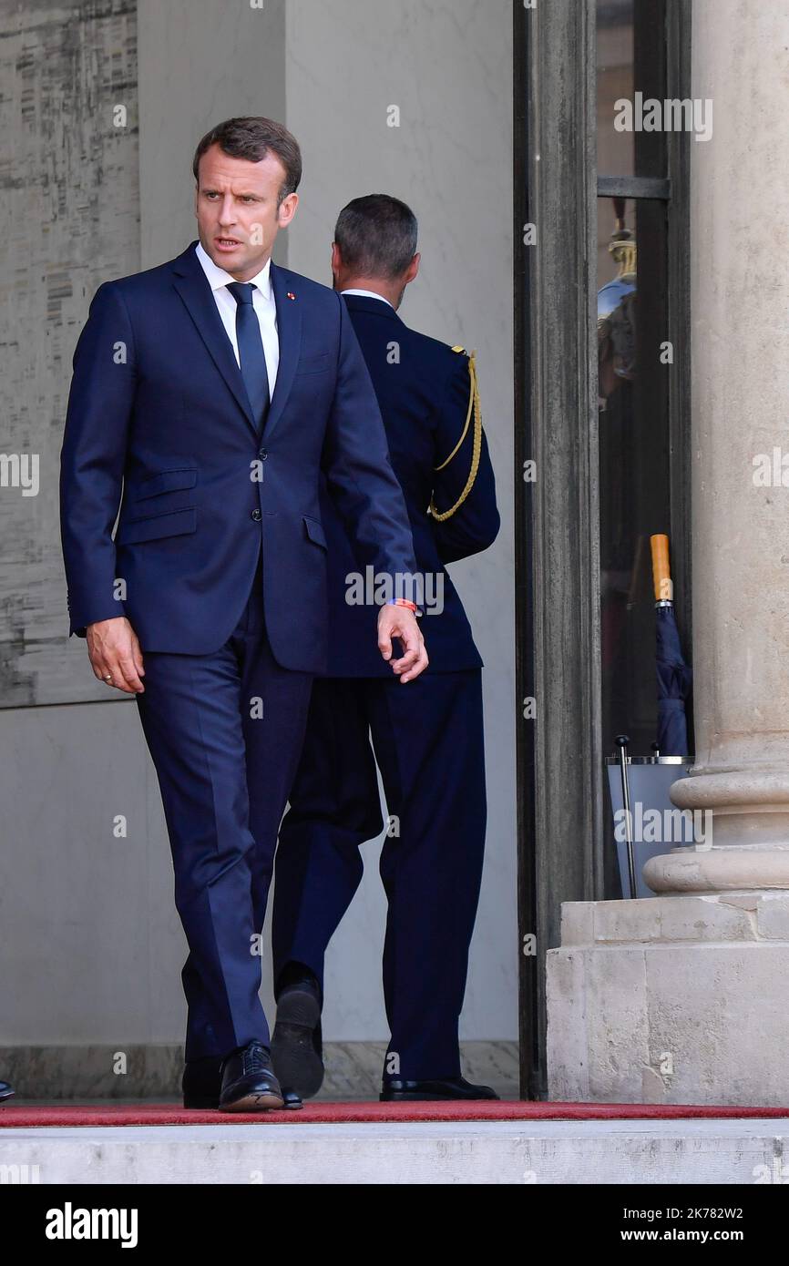 Emmanuel macron portrait hi-res stock photography and images - Alamy