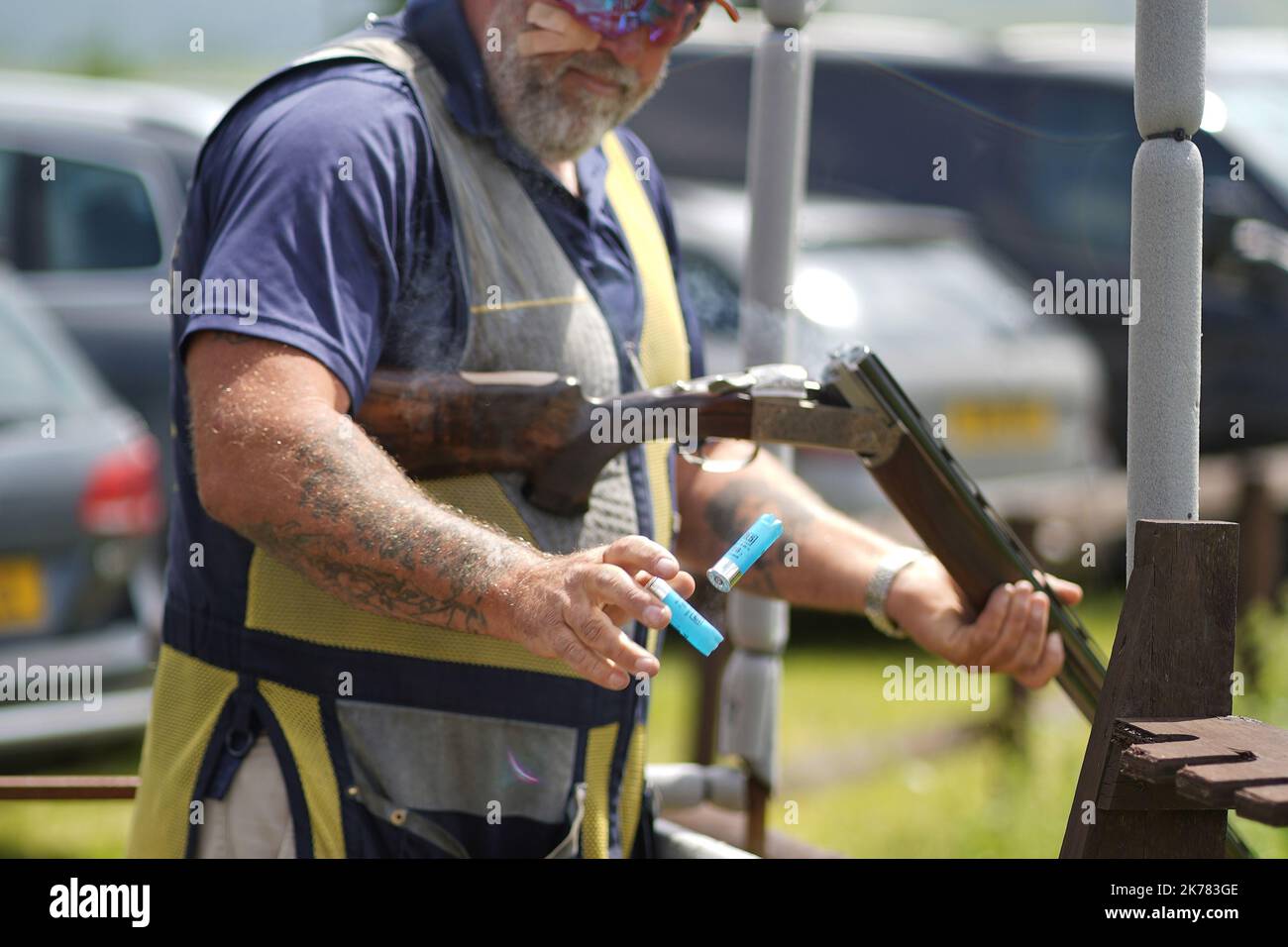 Double discarding hi-res stock photography and images - Alamy