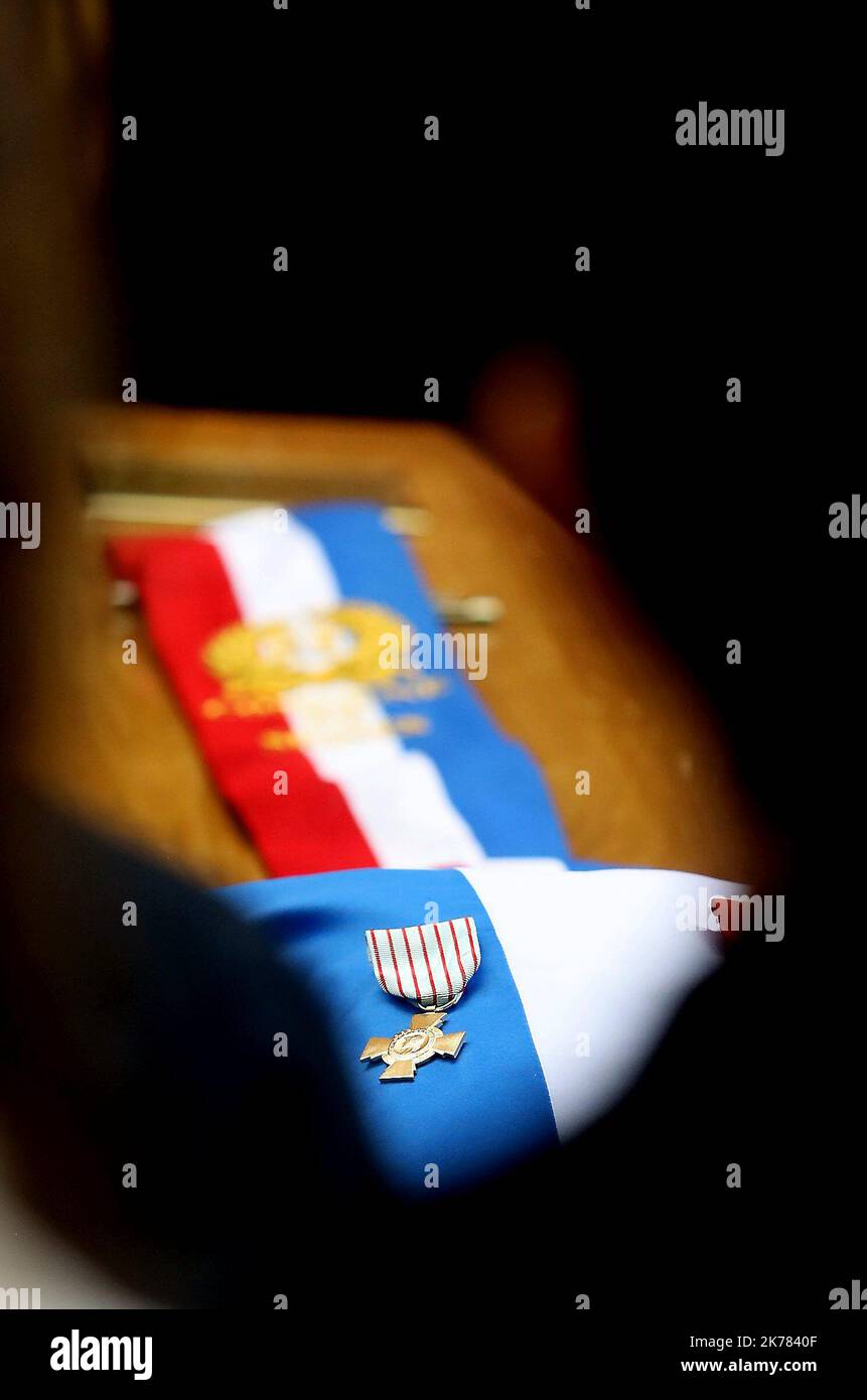 Funeral procession honouring French mayor of Signes Jean-Mathieu Michel ...