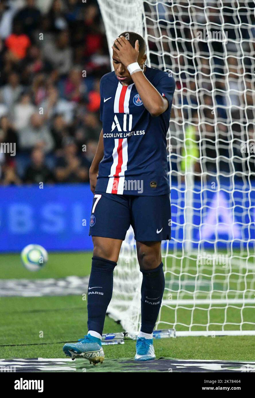 Killian Mbappe #7 during the french Ligue 1 match between Paris Saint ...