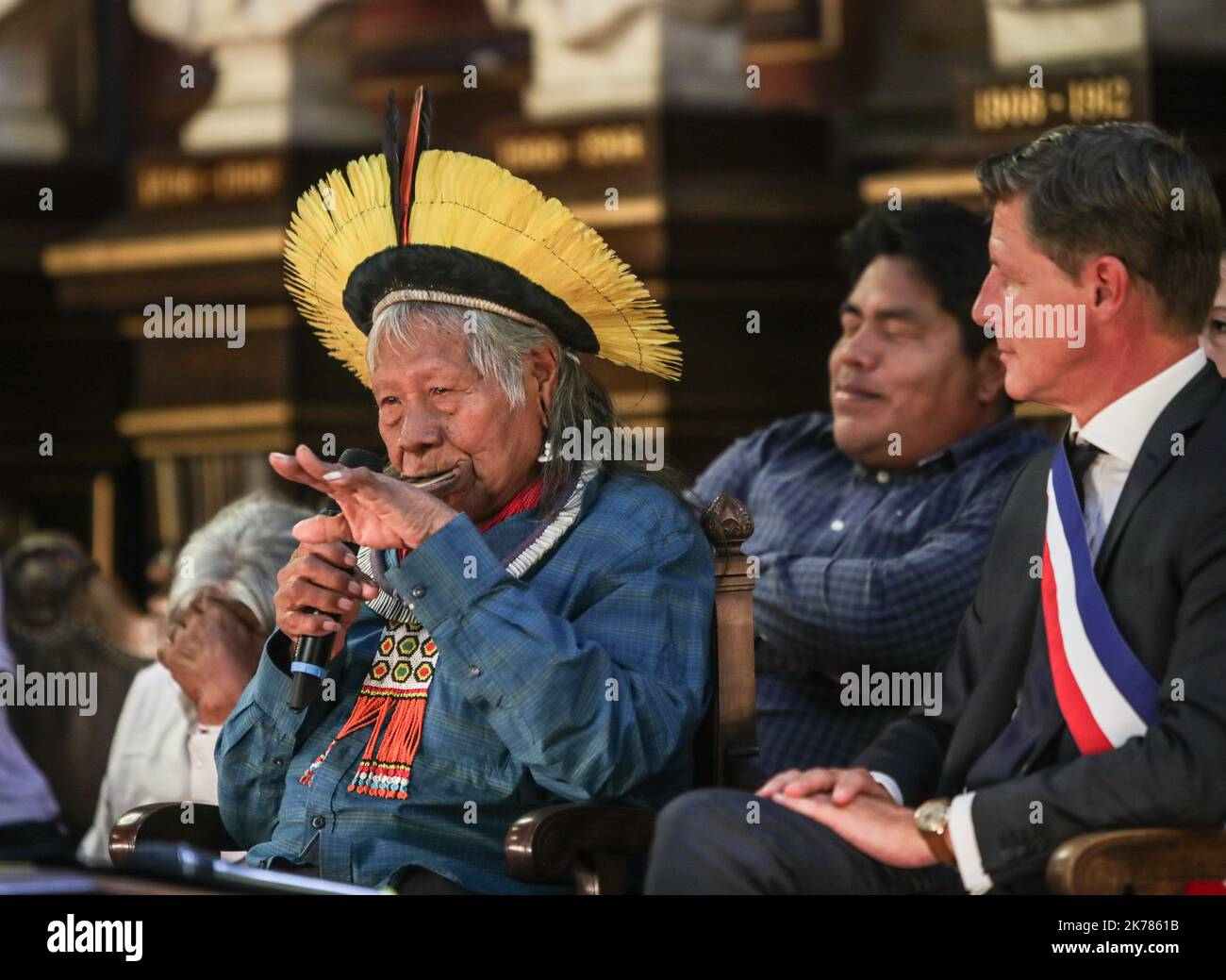 Indigenous leader hi-res stock photography and images - Alamy