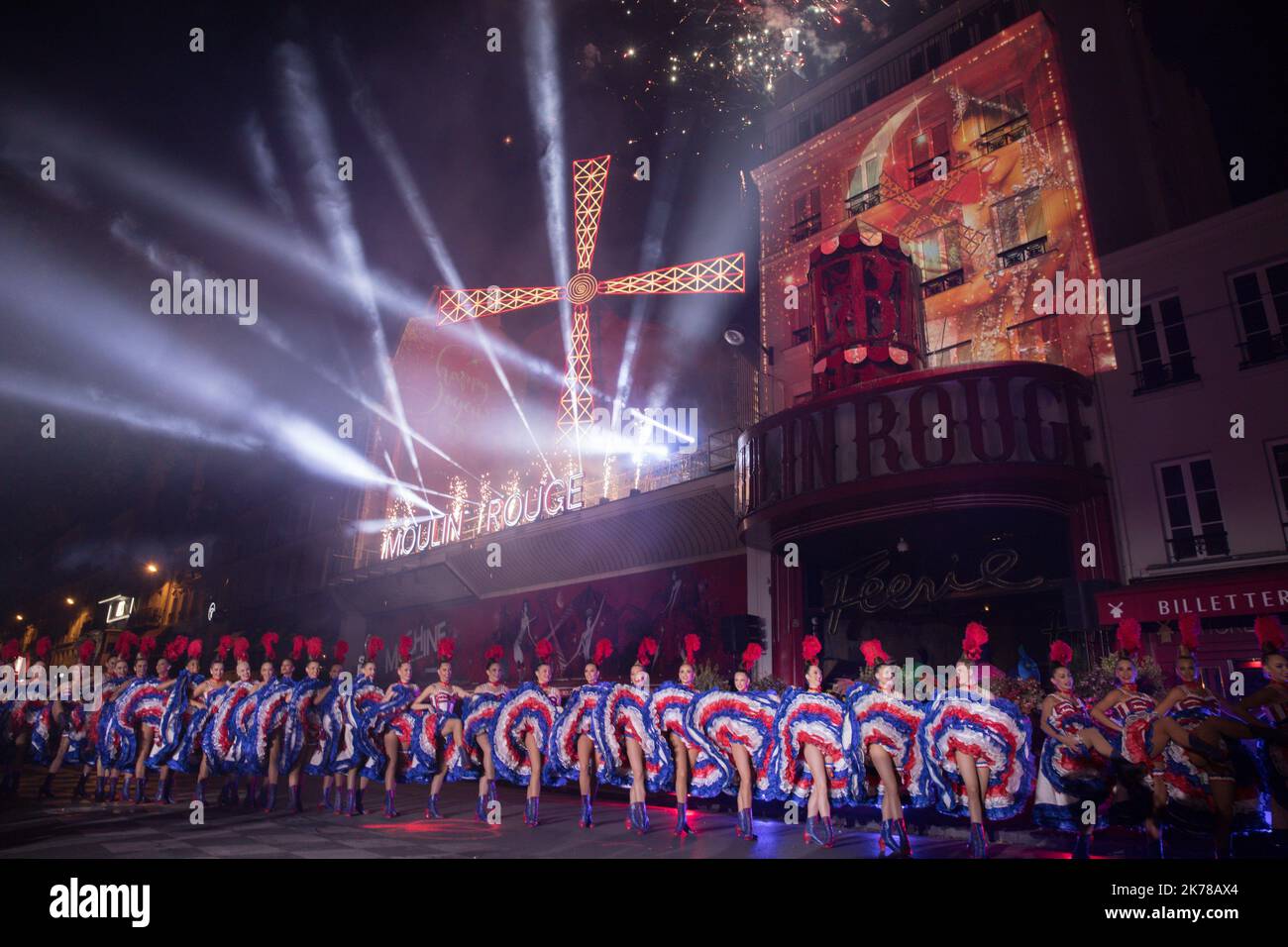 The Parisian cabaret Moulin Rouge celebrates its 130th birthday by ...