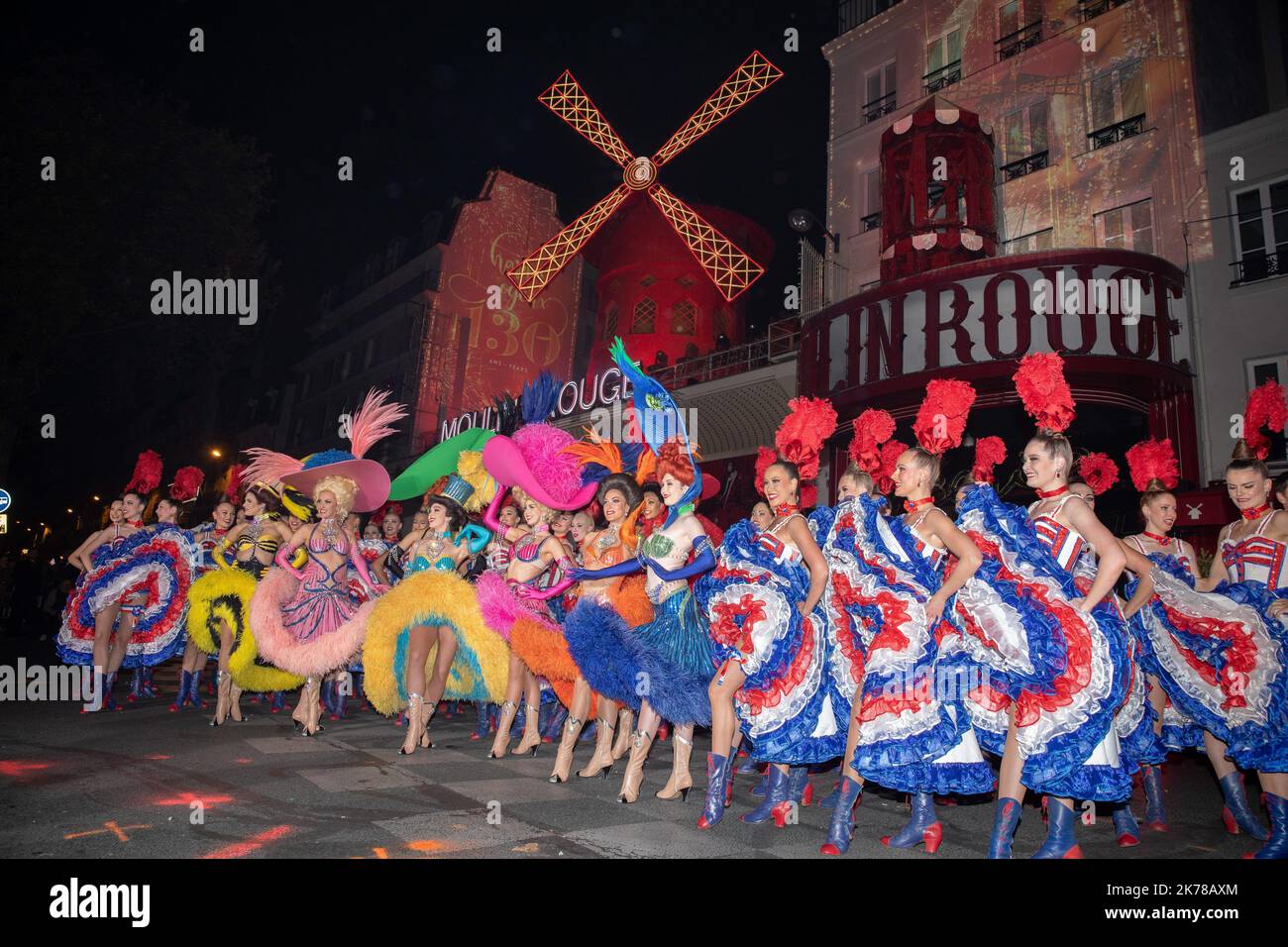 The Parisian cabaret Moulin Rouge celebrates its 130th birthday by ...