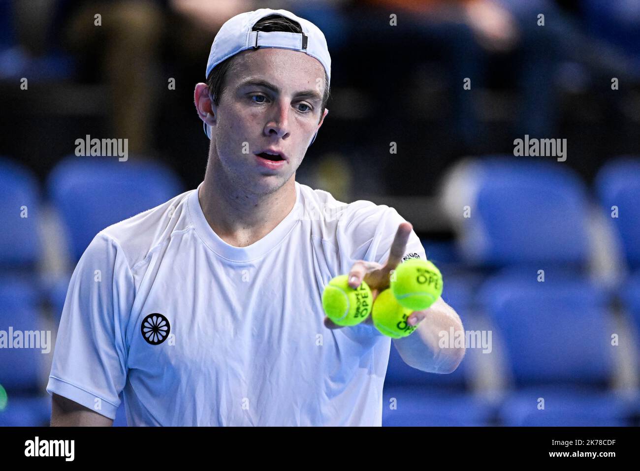 Antwerp, Belgium. 17th Oct, 2022. Dutch Tallon Griekspoor reacts during ...