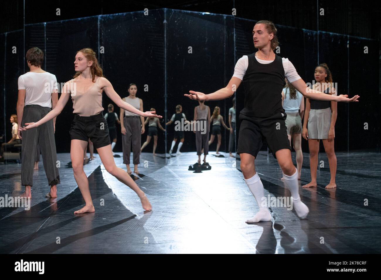 CHOREOGRAPHY Petter Jacobson Et Thomas Caley BY Merce cunningham FOUR ...