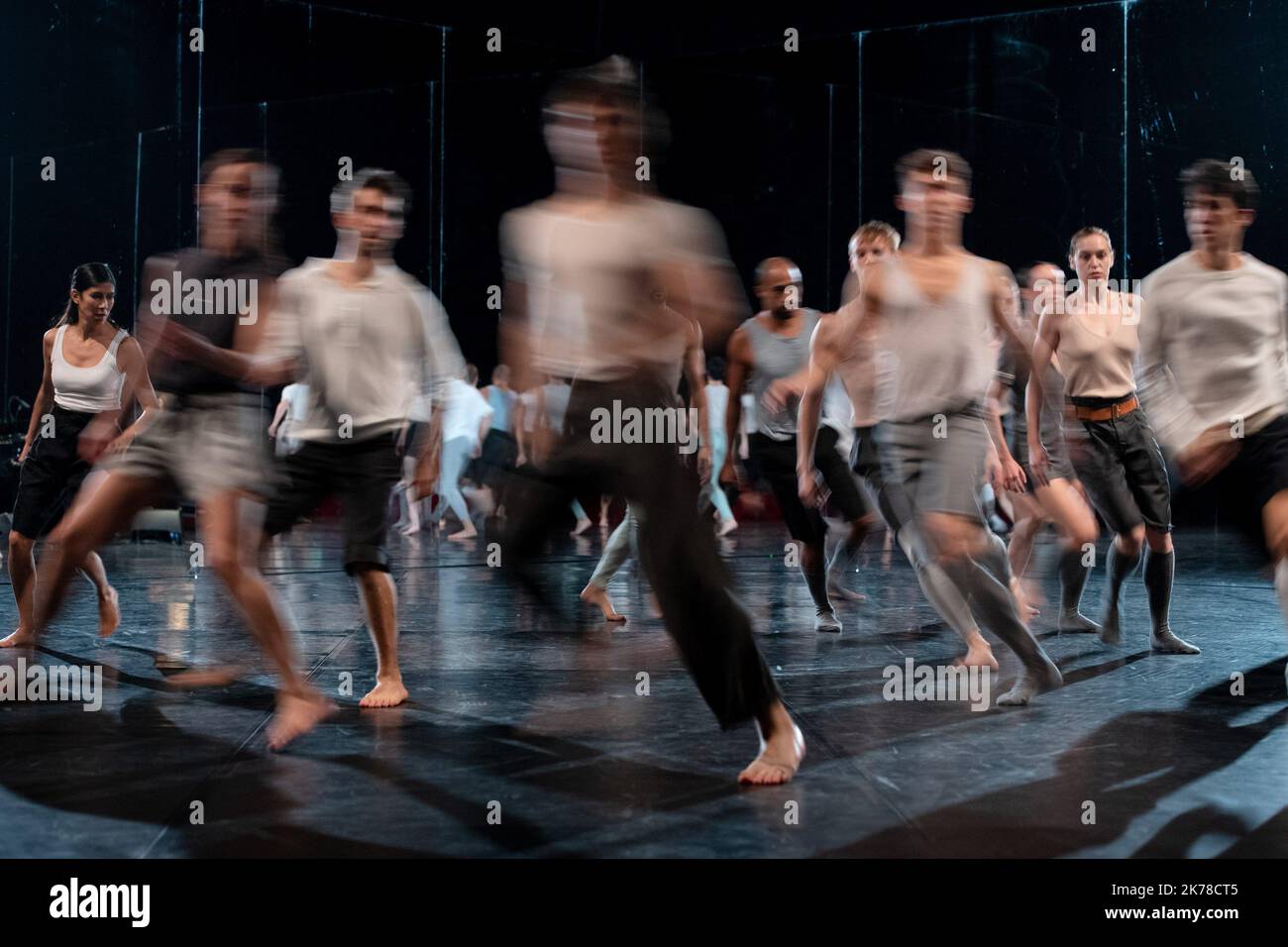 CHOREOGRAPHY Petter Jacobson Et Thomas Caley BY Merce cunningham FOUR ...