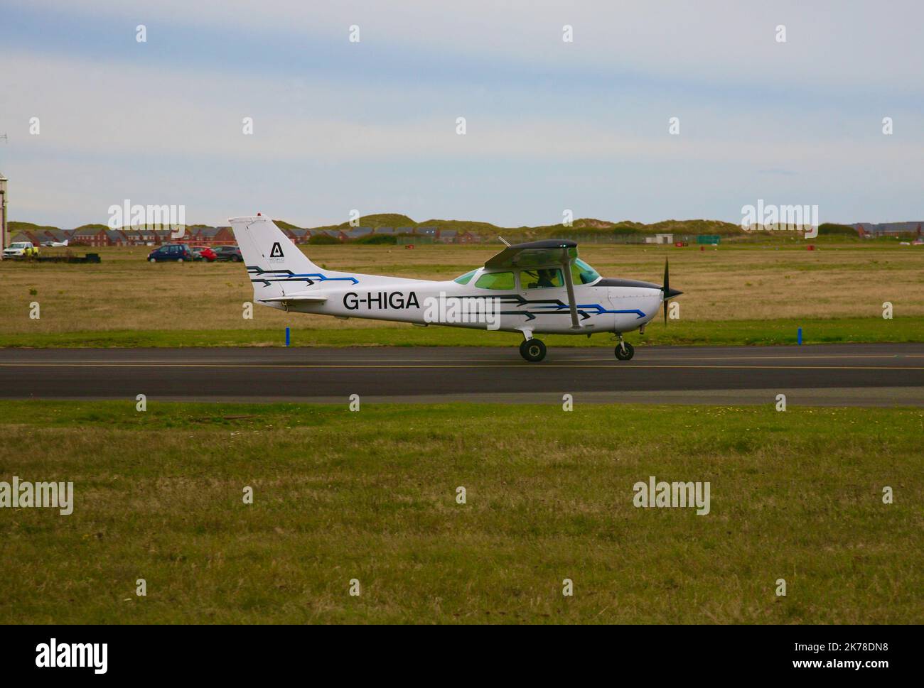 A Cessna 172P Fixed-Wing Landplane arriving at Blackpool Airport ...