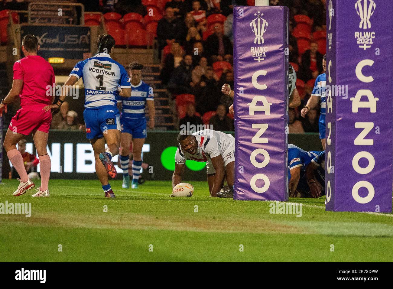 Doncaster, UK. 17th Oct, 2022. *** TRY France during the Rugby League ...