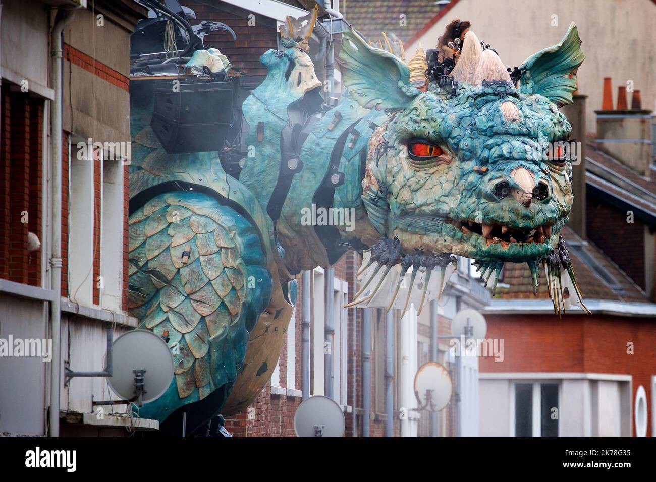 Giant Dragon (Cheval Dragon Long Ma) by La Machine, Calais, France ...