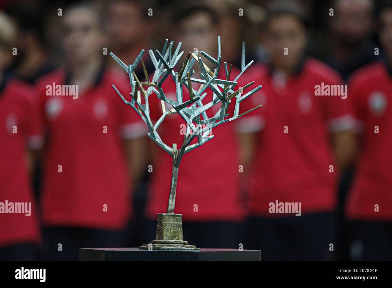 Masters of the world hi-res stock photography and images - Alamy