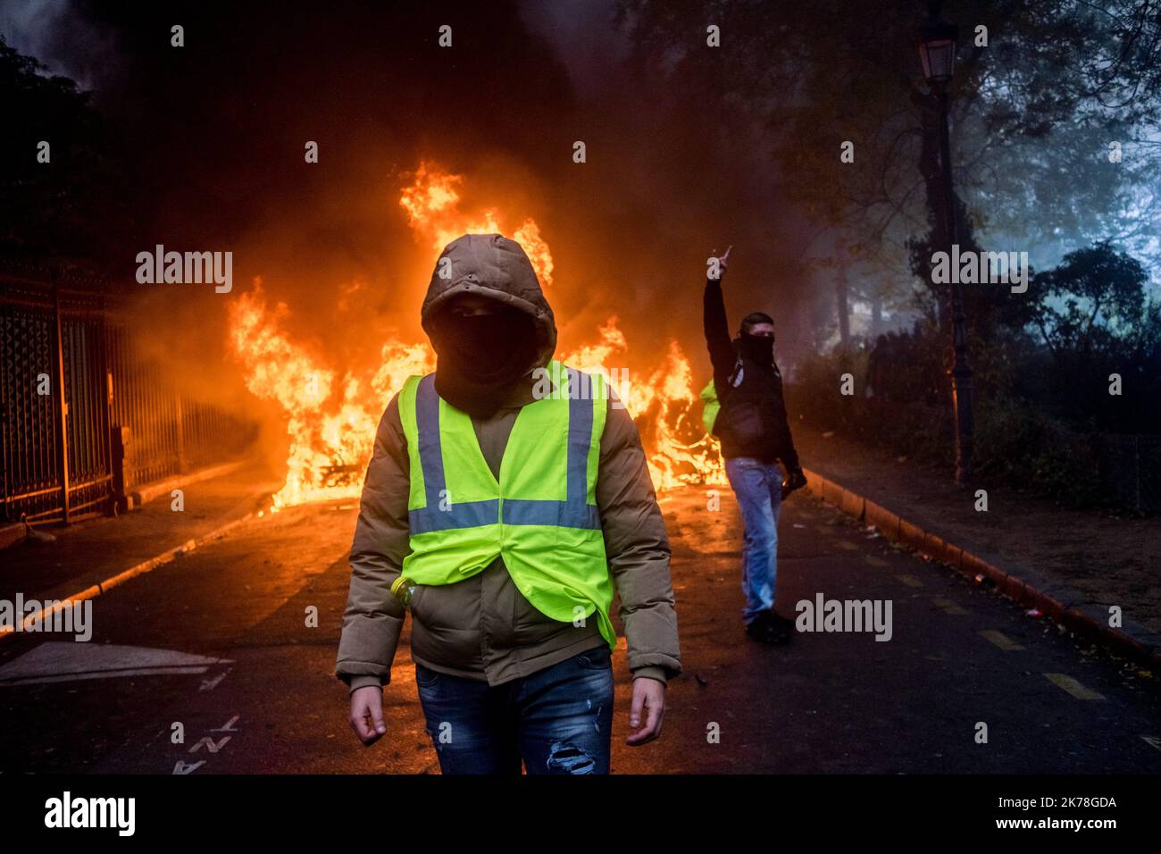 Yellow Jacket protests in Paris Stock Photo - Alamy