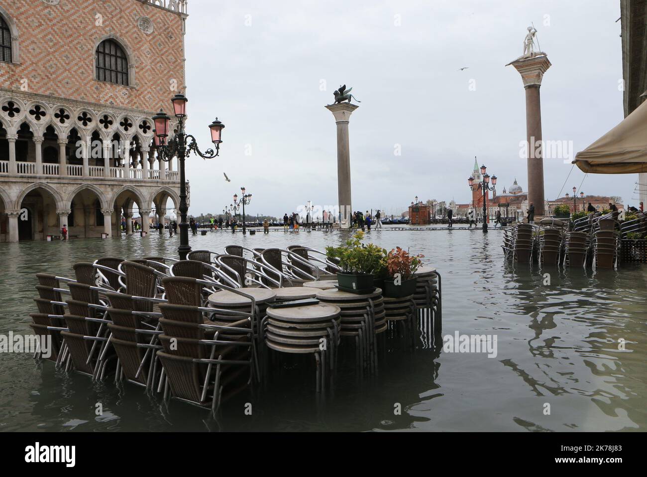 Venice underwater as exceptional tide sweeps through canals city ...