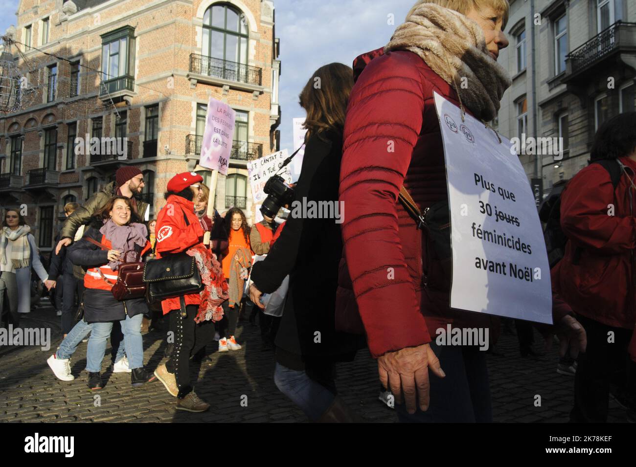 About 10,000 people (according to the press) marched today in Brussels ...