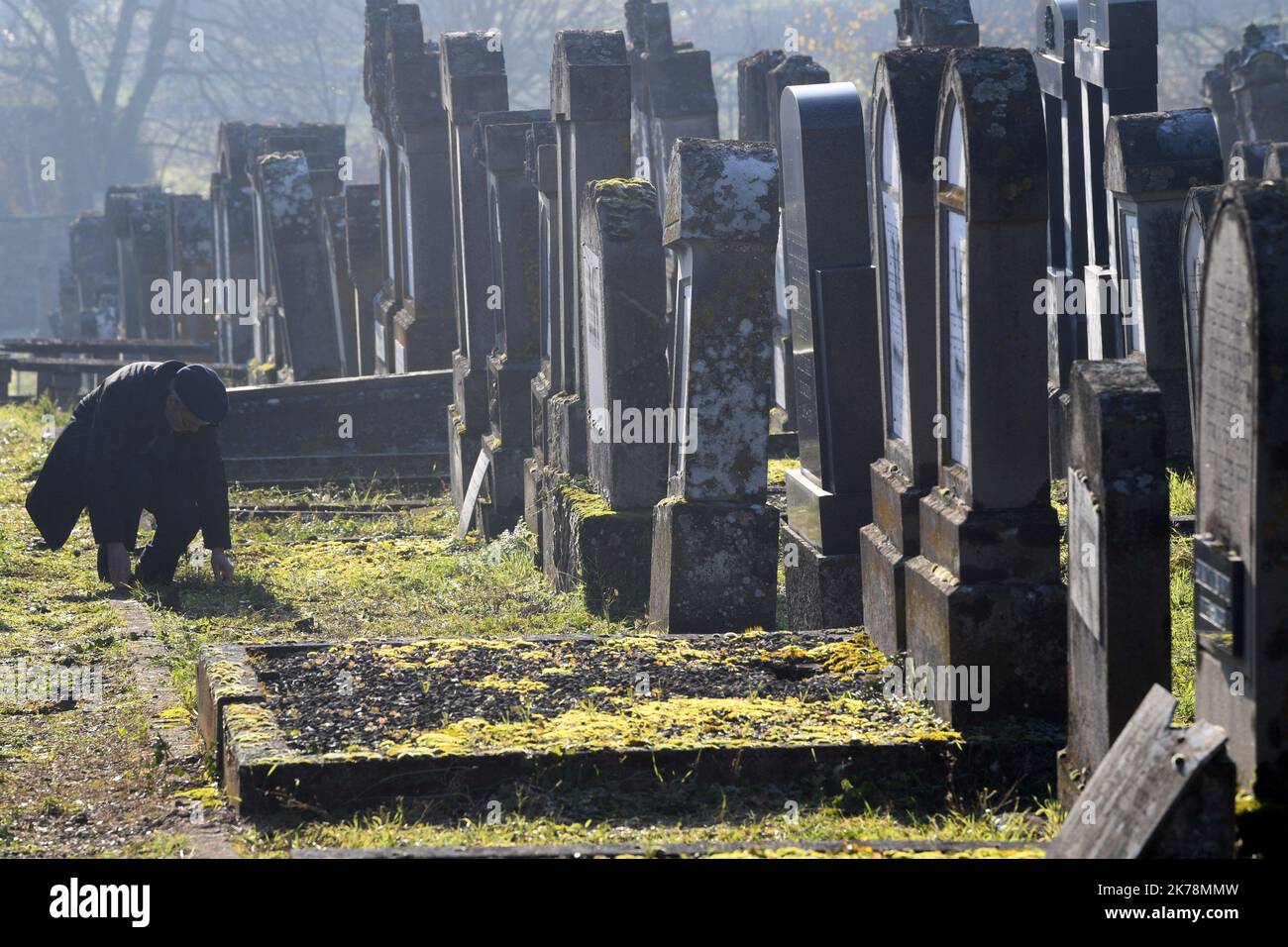 Premier's visit to desecrated Jewish cemetery. North eastern France ...