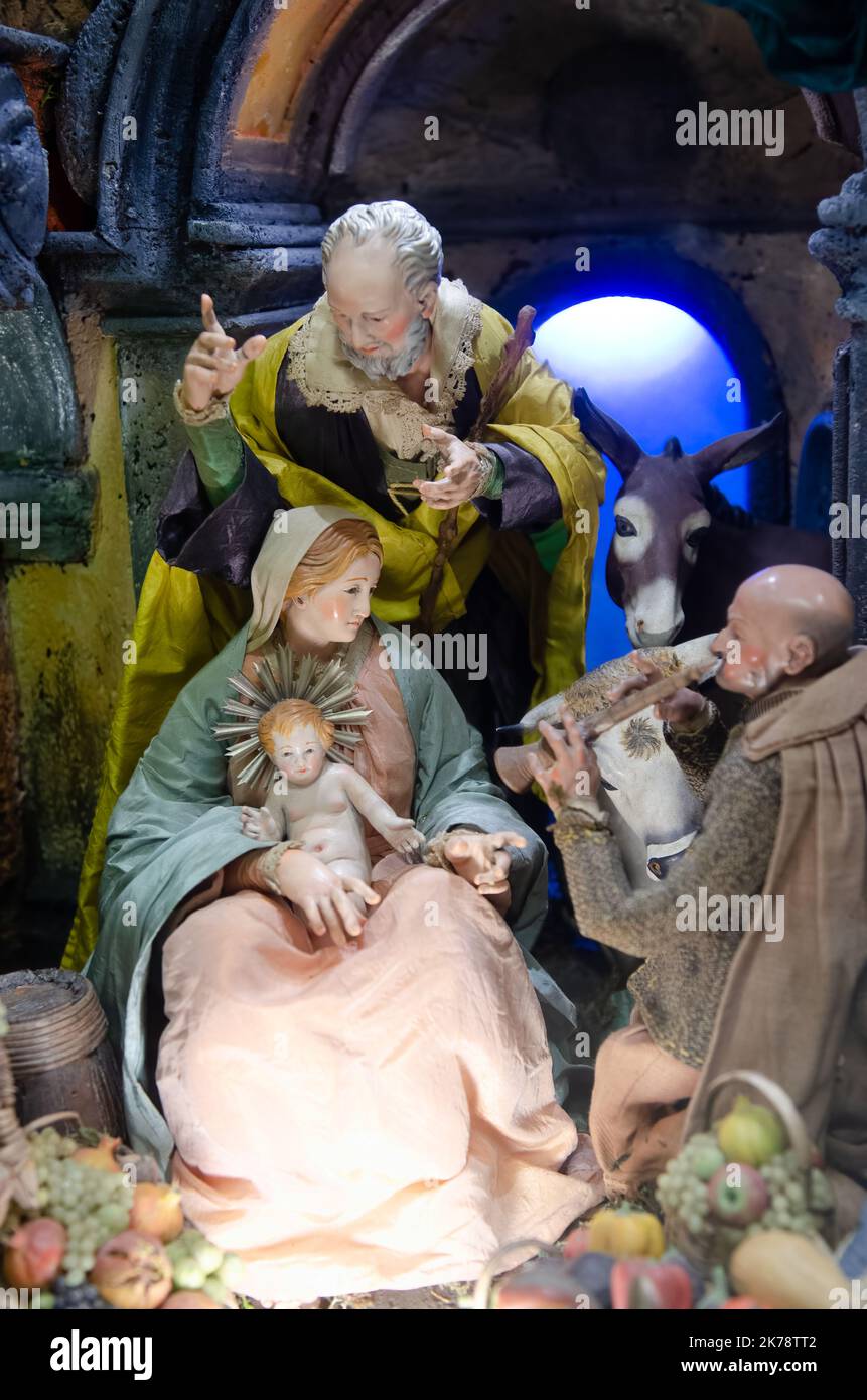 Christmas nativity scene with Holy Family Stock Photo - Alamy