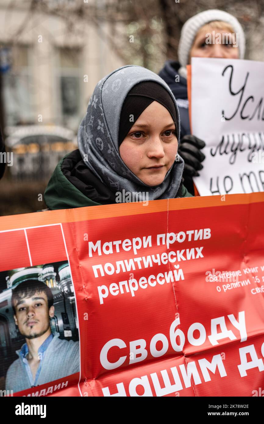 Around 1400 activists marched into central Moscow after President ...
