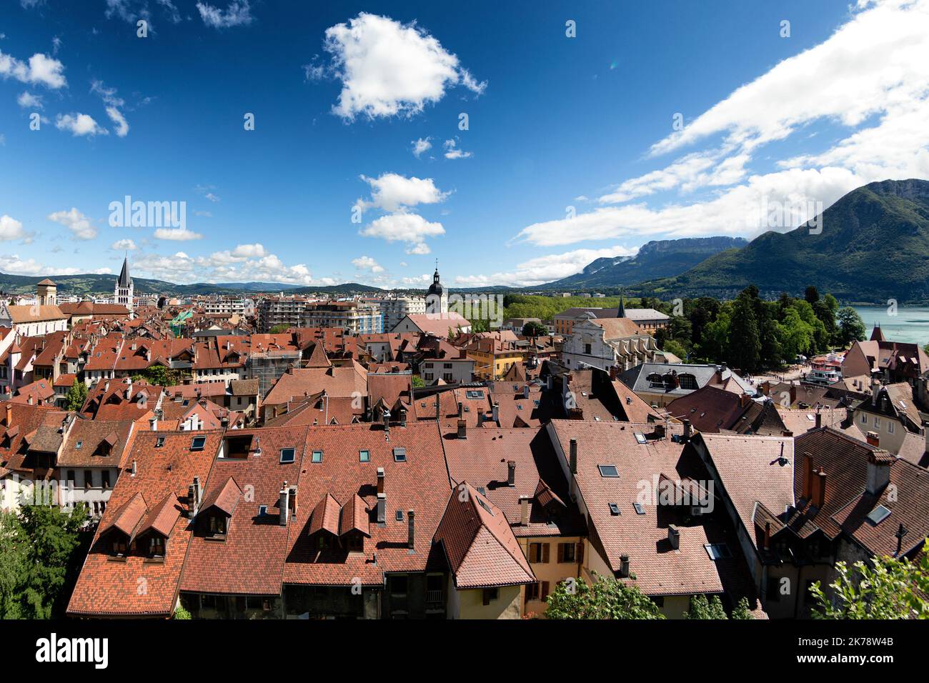 Annecy is the largest city of Haute-Savoie department in the Auvergne ...