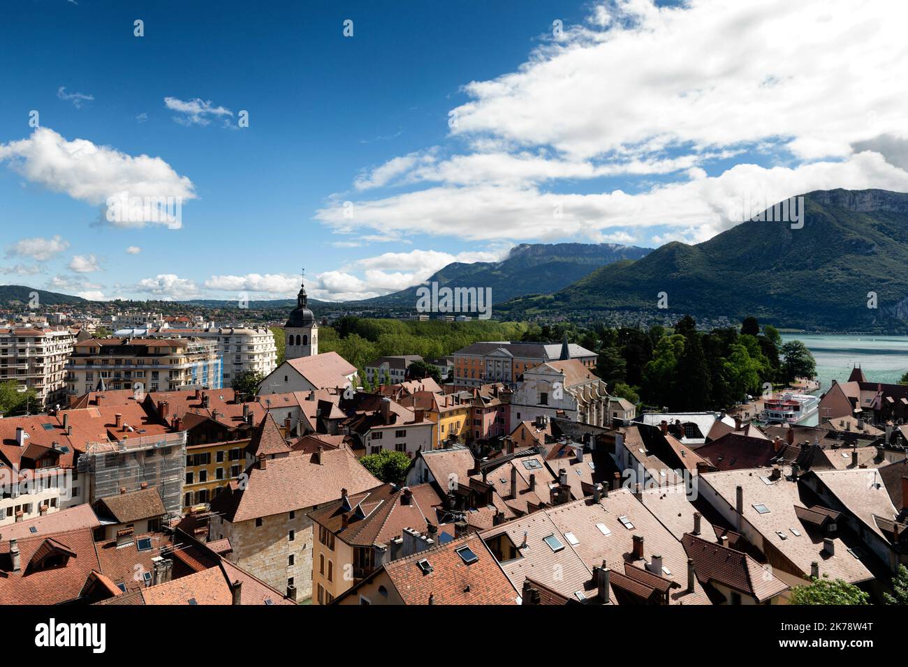 Annecy is the largest city of Haute-Savoie department in the Auvergne ...