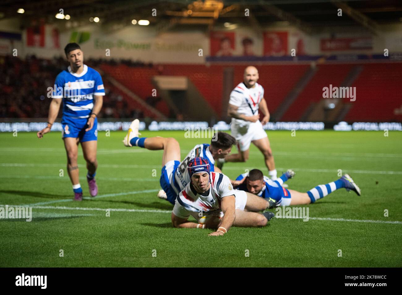 Doncaster, UK. 17th October, 2022. France 2nd Row Benjamin Jullien ...