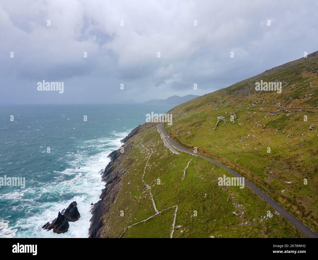Ireland - Dingle Peninsula - County Kerry: Slea Head scenic drive ...