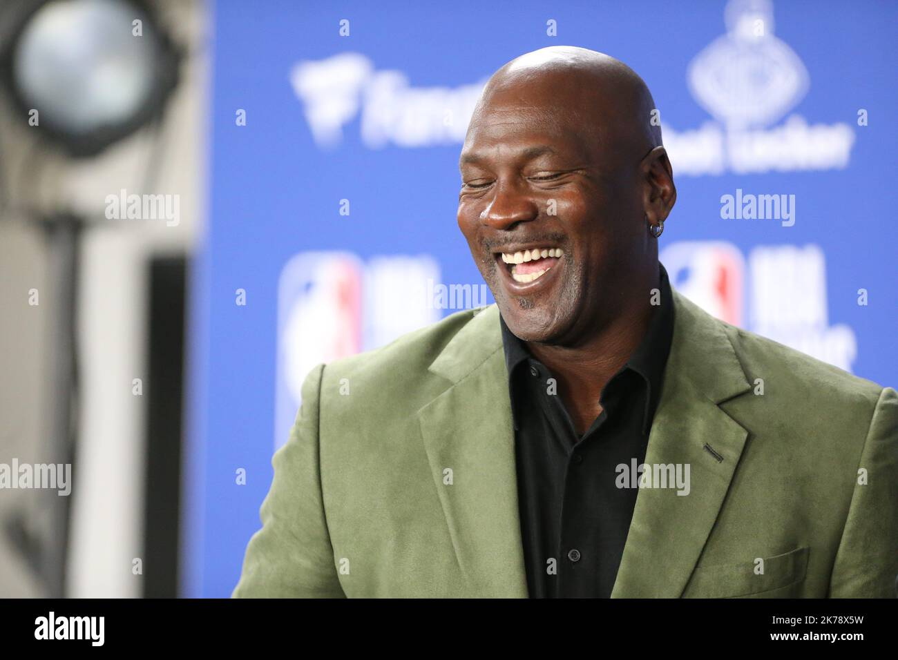 Portrait de Michael Jordan lors du match NBA Game 2020 entre Charlotte Hornets et Milwaukee ...