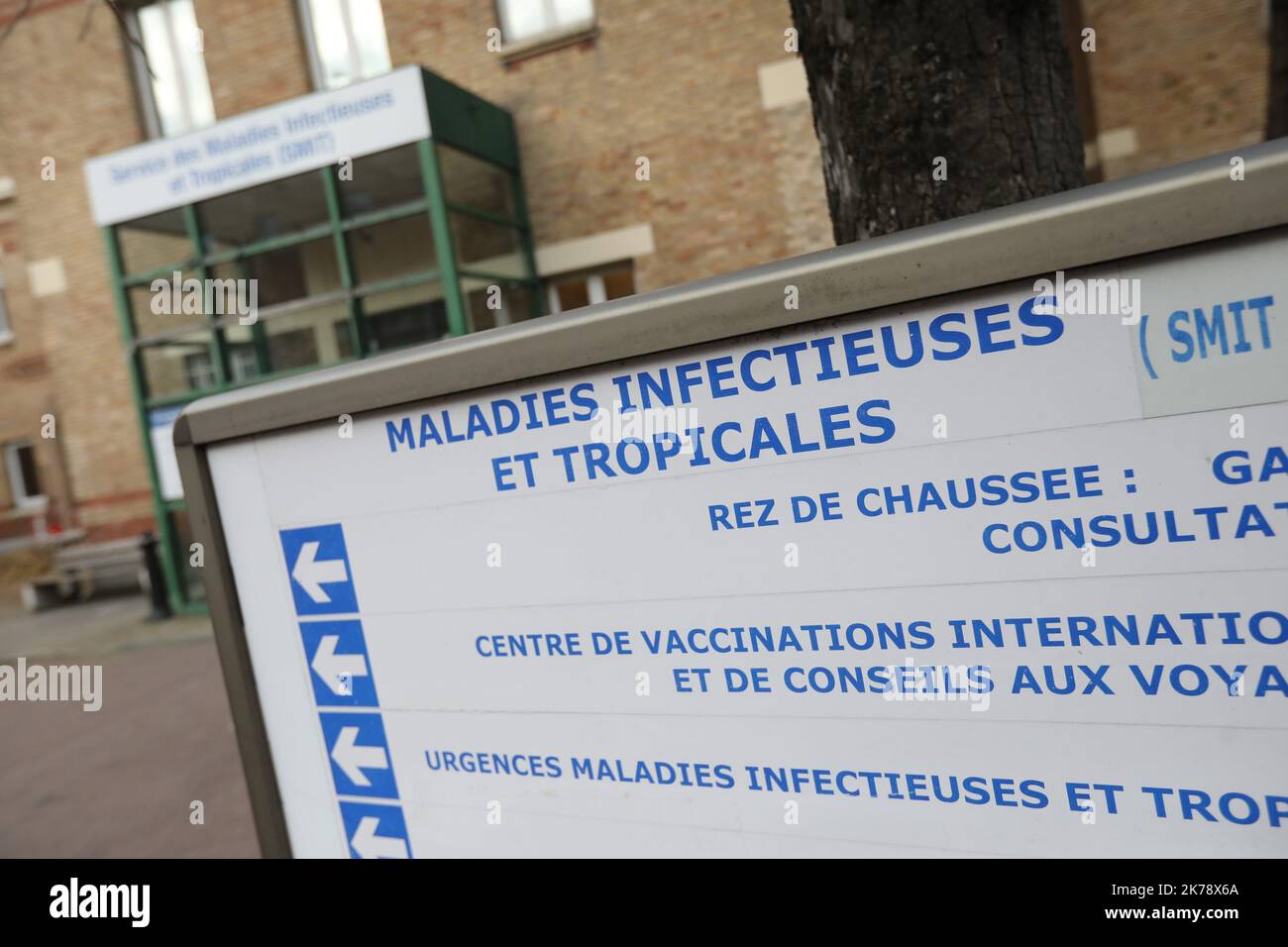 LE SERVICE DES MALADIES INFECTIEUSES ET TROPICALES OU SONT HOSPITALISES ...