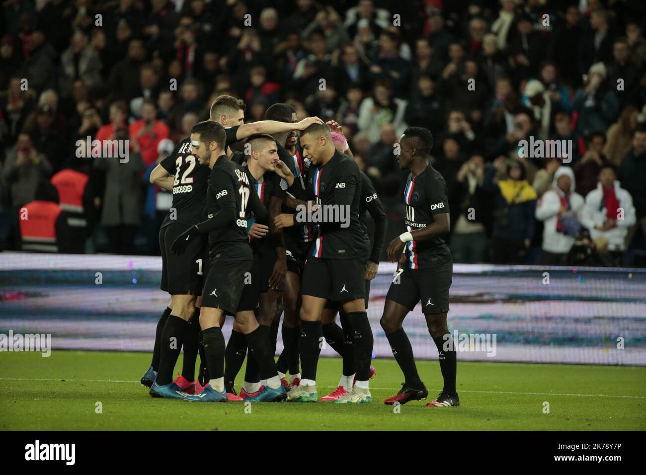 Kylian Mbappe celebrates his goal with his team-mates Stock Photo - Alamy