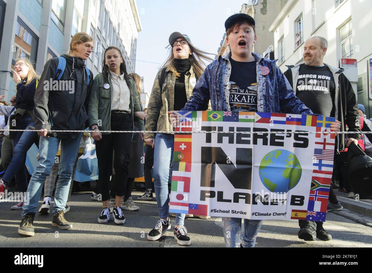 Thousands of people strike for better climate conditions, saving oceans ...