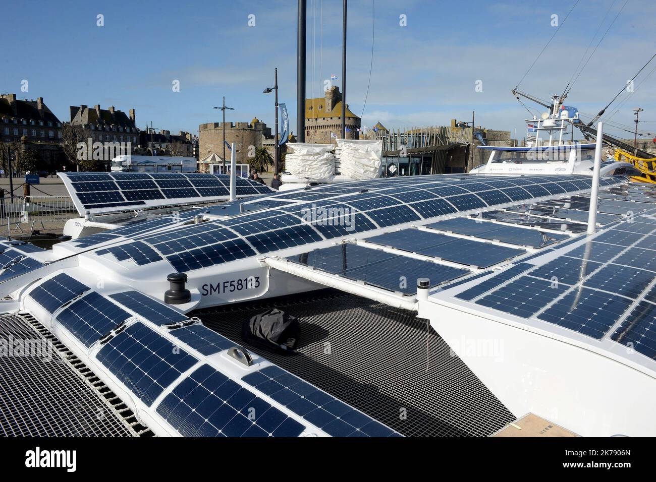 The bow of the ship with solar panels covering almost the entire boat ...