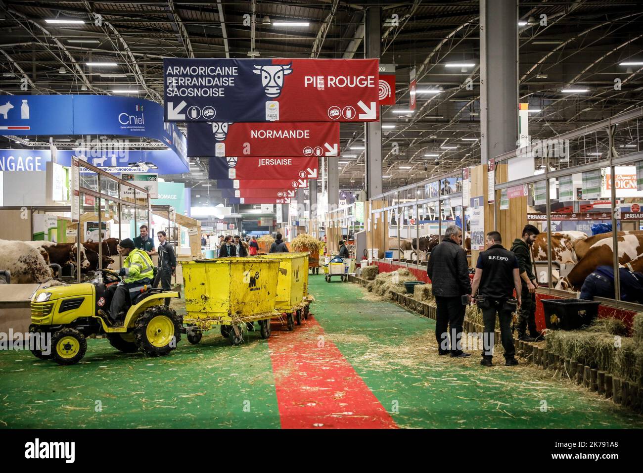 Views of the 57th International Agricultural Show in Paris Stock Photo ...