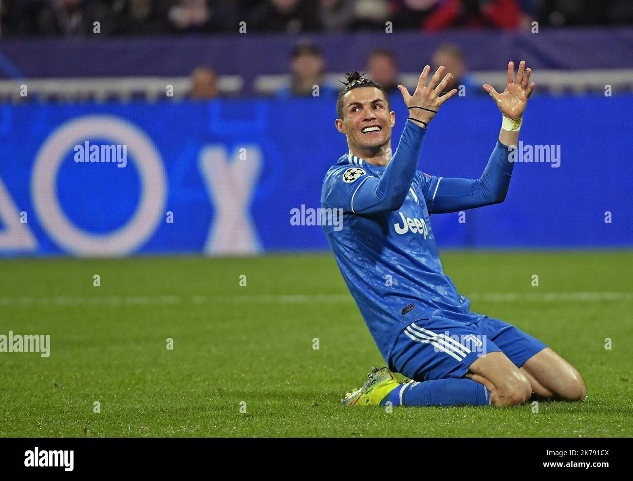 Ronaldo with champions league hi-res stock photography and images - Alamy