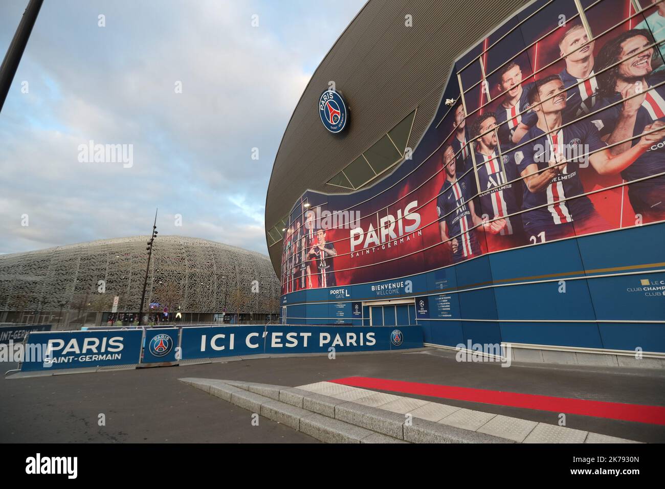 Order of the league hi-res stock photography and images - Alamy