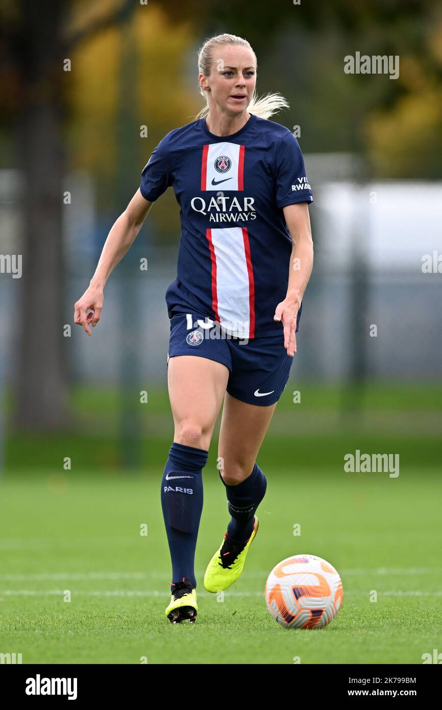 PARIS - Amanda Ilestedt of Paris Saint Germain women during the French ...