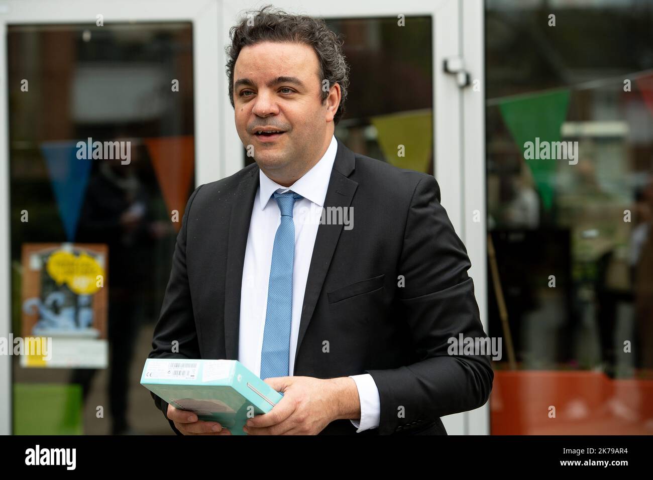 Hopital geriatrique hi-res stock photography and images - Alamy