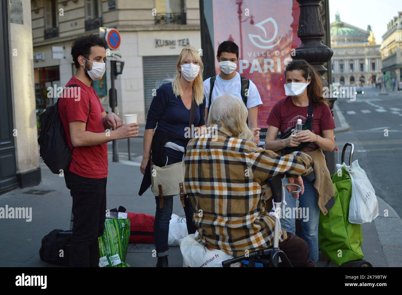 Paris France, april 9th 2020 - Associations are helping homeless people ...