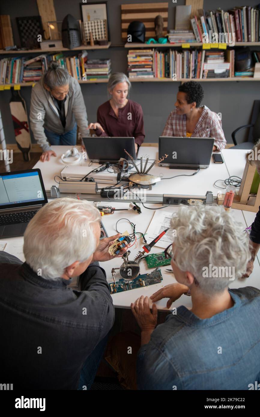 Using electronics hi-res stock photography and images - Alamy