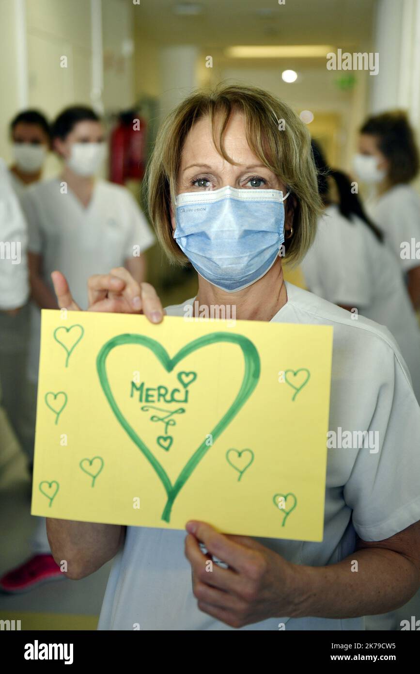 Messages from medical staff including doctors and nurses at the CHRU de ...