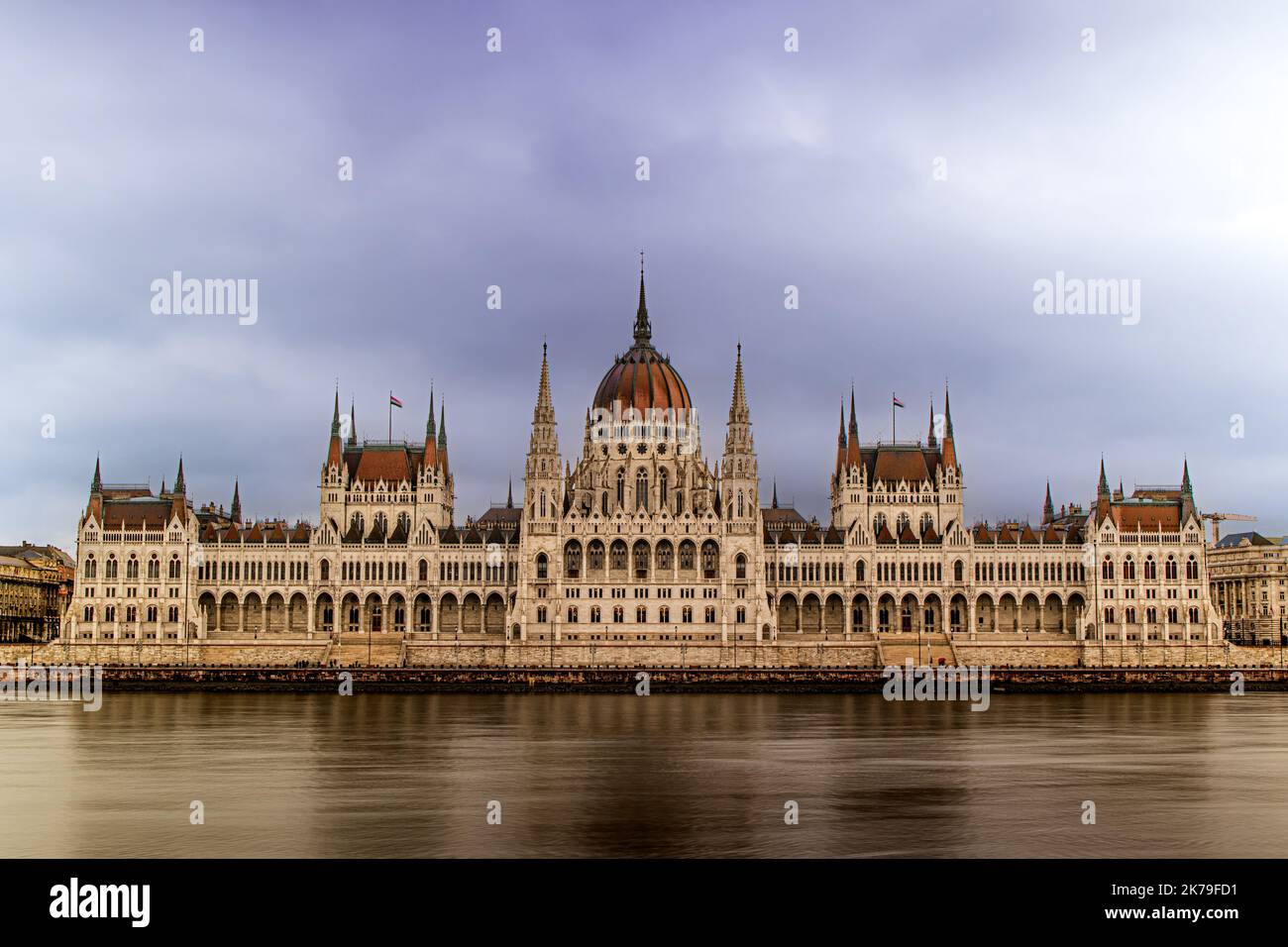 Lowlight budapest hi-res stock photography and images - Alamy