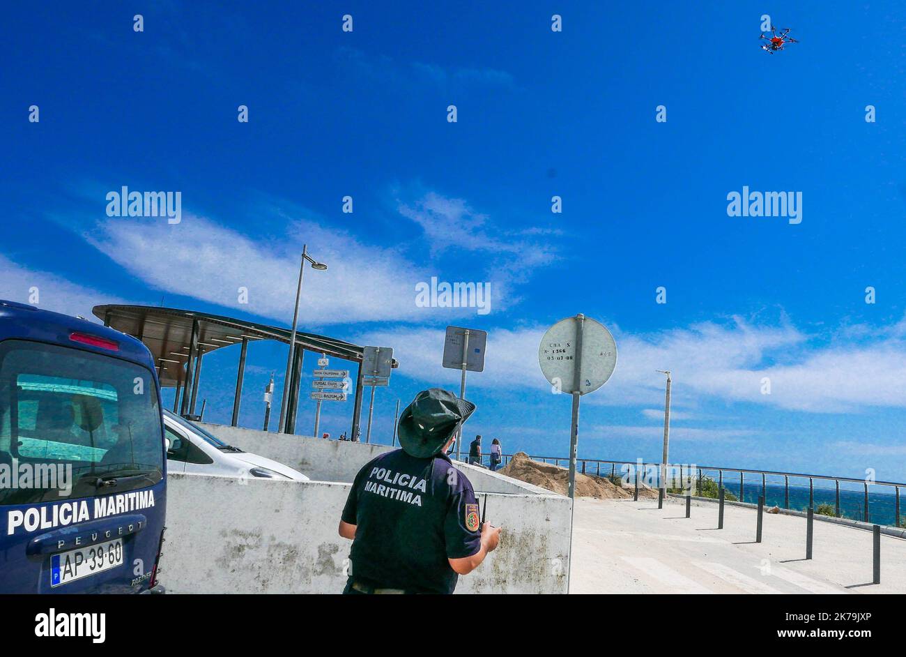 Beginning of deconfinement in Portugal. But the Maritime Police ...