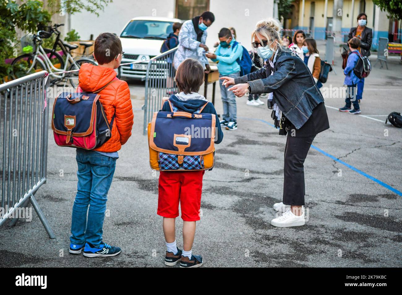 French school pupils to return to school on May 12, 2020 Stock Photo ...