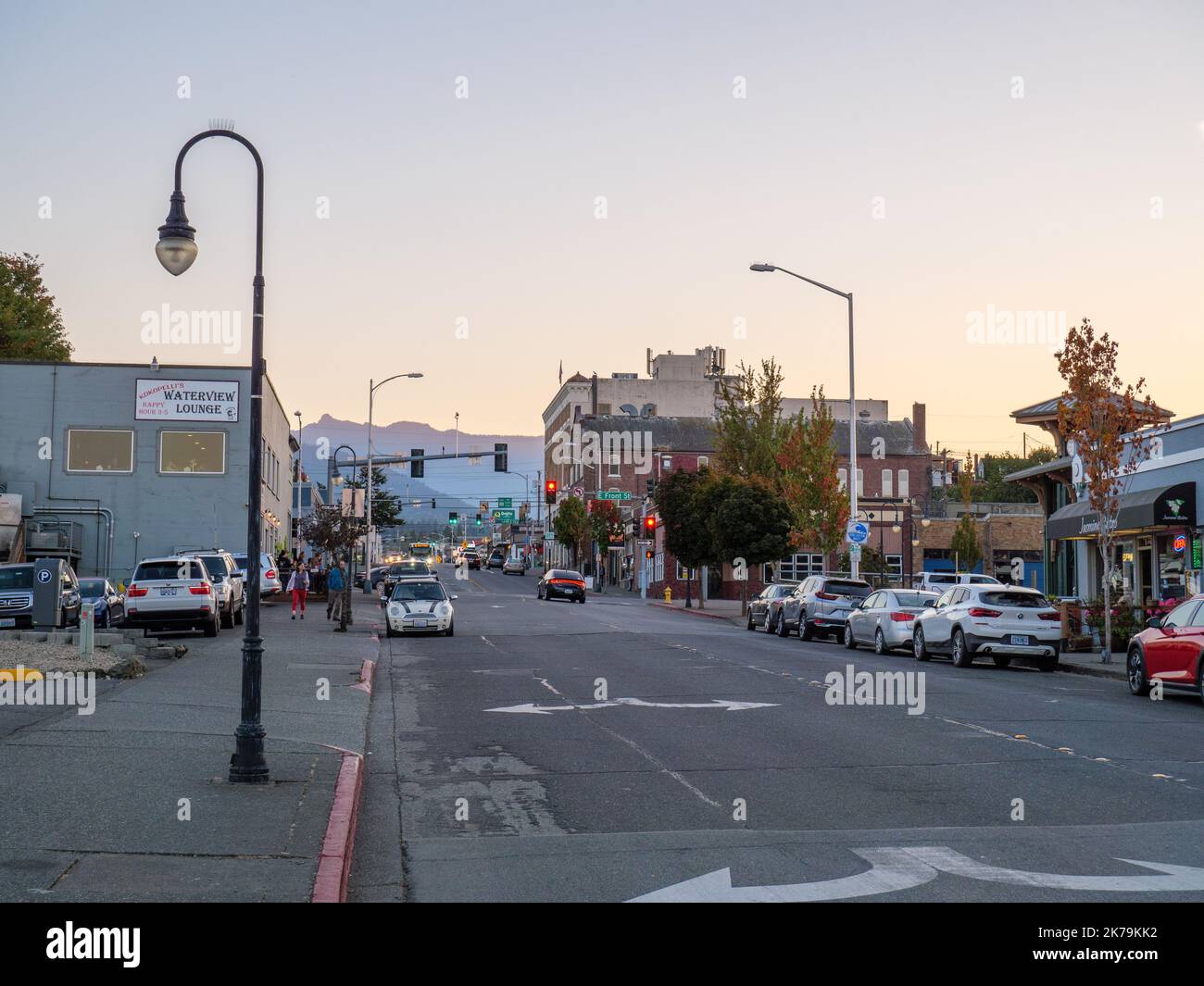 Waterfront escape hi-res stock photography and images - Alamy