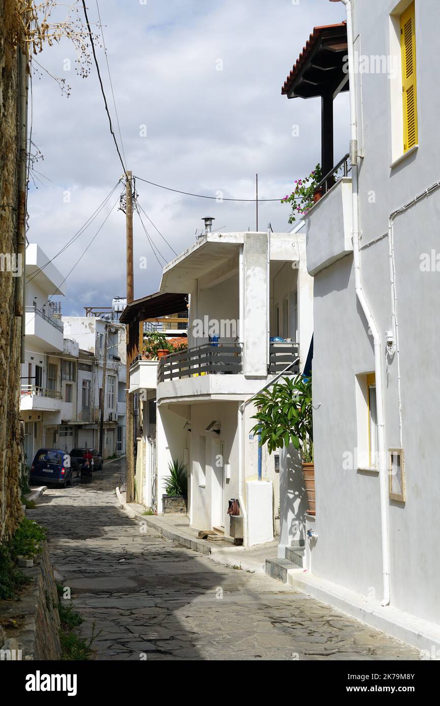 Kissamos village hi-res stock photography and images - Alamy