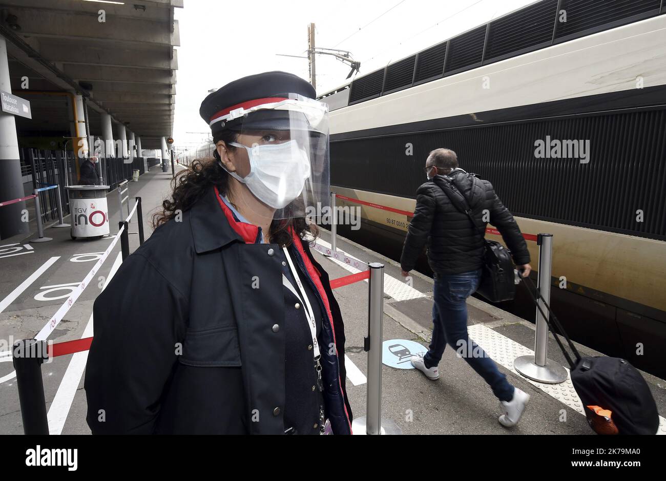 THE TGV CONTROLS AND THEIR PROTECTIONS. TOULOUSE MATABIAU, france Stock ...