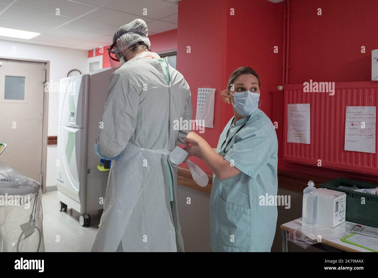 Emergency Department - Intensive Care Unit in the Covid sector at the ...