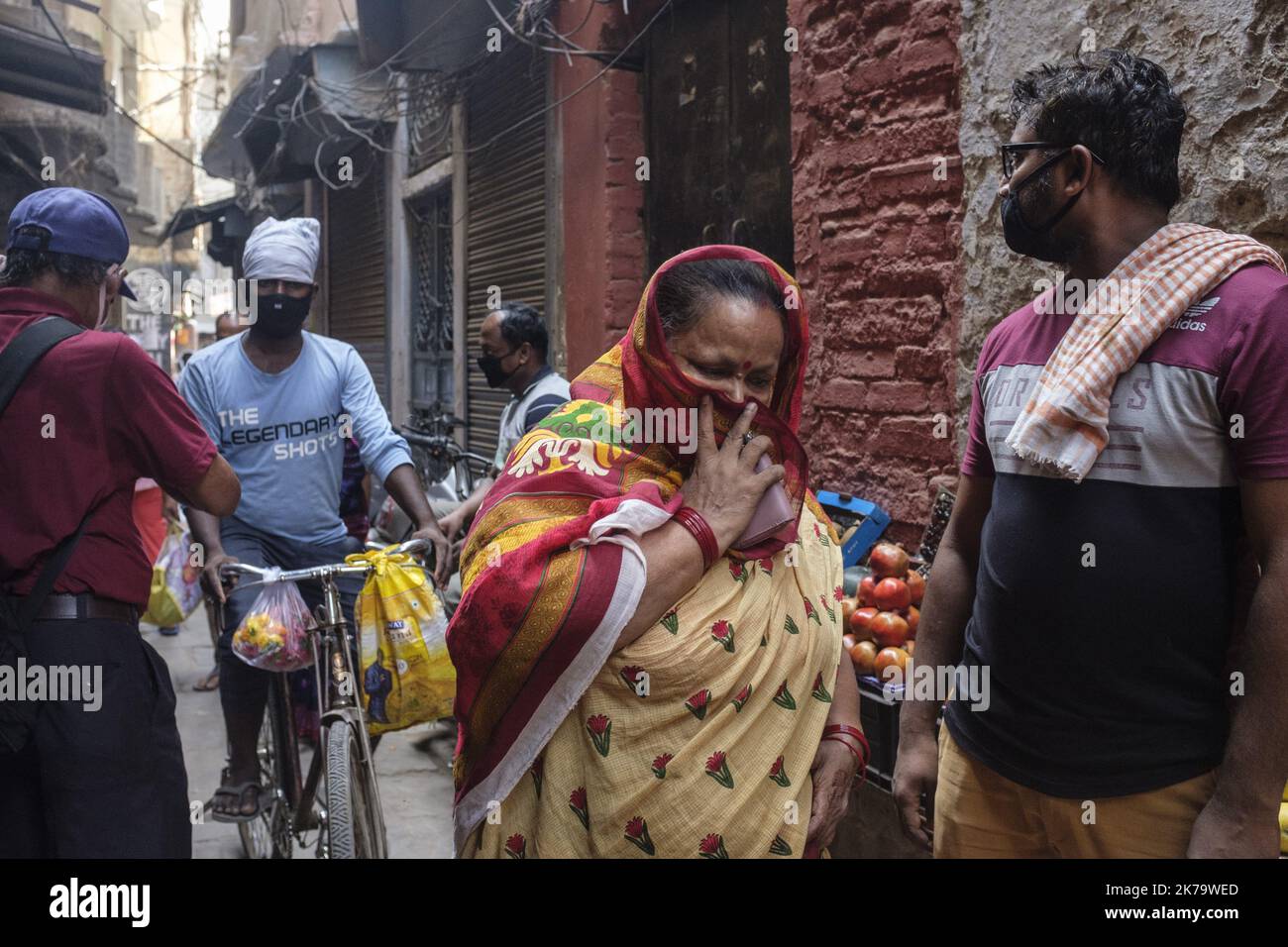 India / Uttar Pradesh / Varanasi - Daily life in India in Varanasi in ...