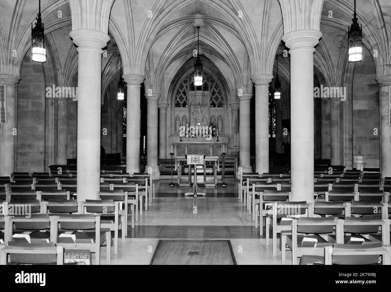Cathedral floor marble hall hi-res stock photography and images - Alamy